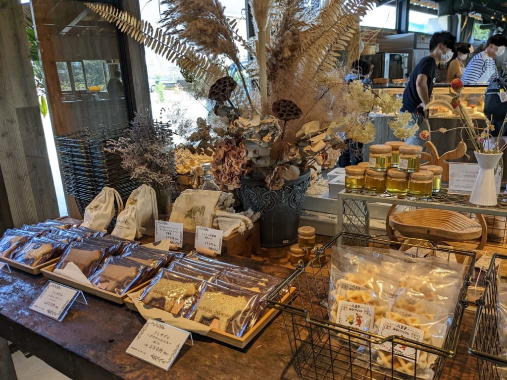 【八王子市】「TOKYO FARM VILLAGE 」本日グランドオープン！体も心も自由になれそうなオープンカフェが魅力です | 号外NET 八王子市